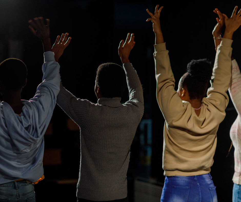 8 Tips for Keeping Your Patrons Engaged Post-Show - On The Stage